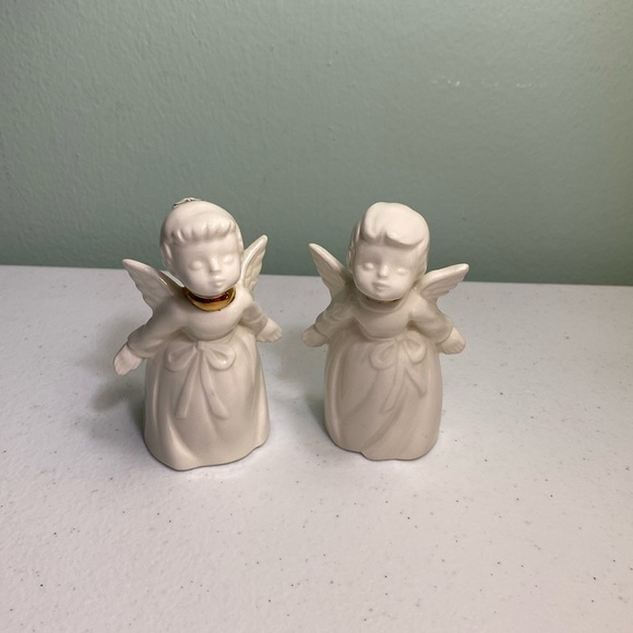 Accents | Vintage Ceramic Kissing Angels Figurines | Poshmark